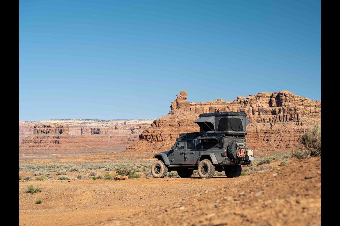 Who is Joshua Hayes and why did he build his Jeep Gladiator Rubicon ...
